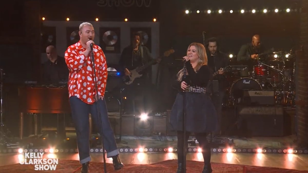 Watch Kelly Clarkson and Sam Smith sing ‘Breakaway’ together on The ...