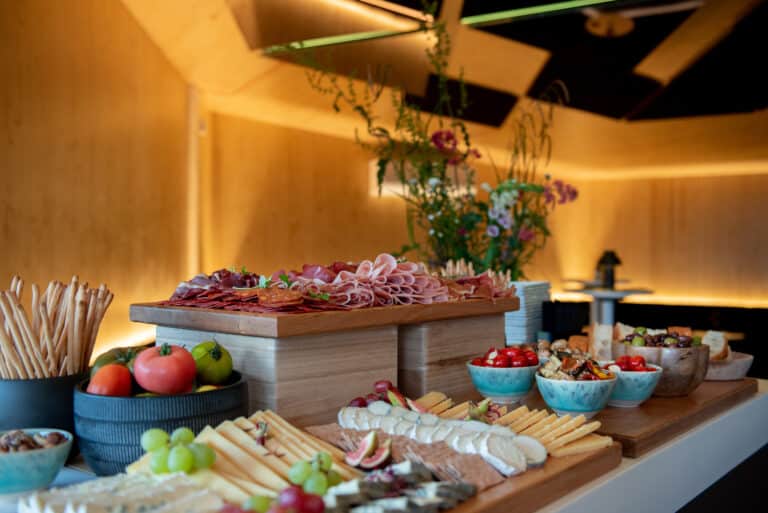 What is ABBA Voyage’s Oceanbird Lounge?