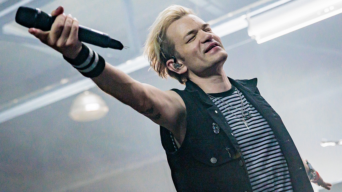 My Greatest Hits: Deryck Whibley of Sum 41