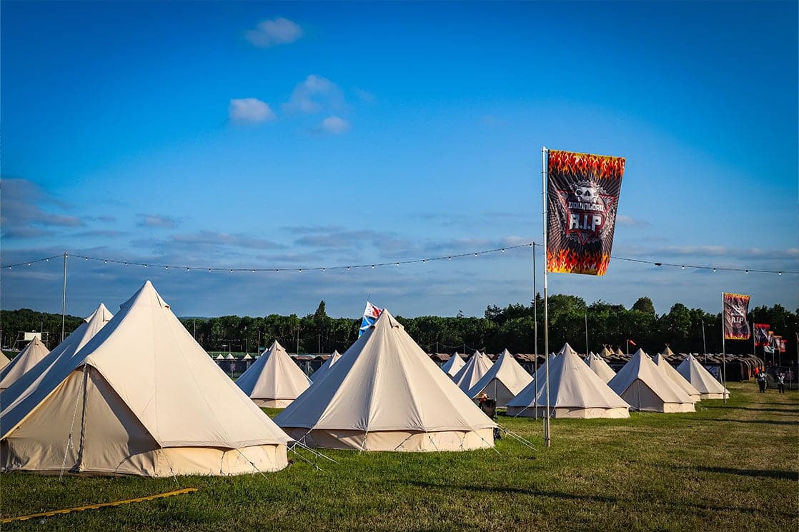 35 Music Festival VIP Packages That Are Actually Worth It